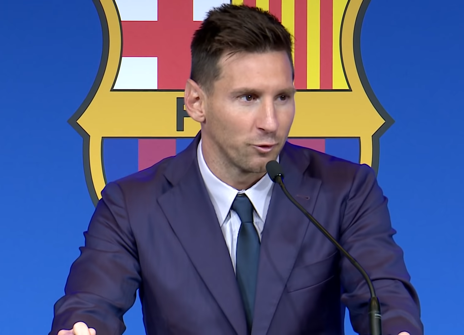 PSG offer Lionel Messi formal two-year contract after Barcelona exit ...